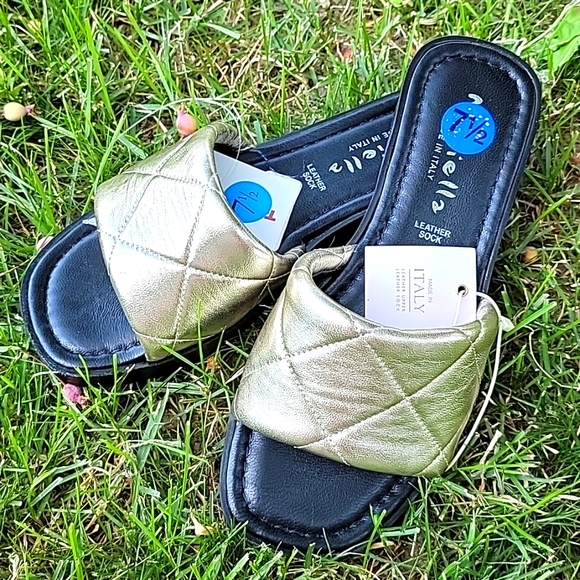 Mariella | Shoes | Nwt Mariella Quilted Gold Leather Slides Made In ...